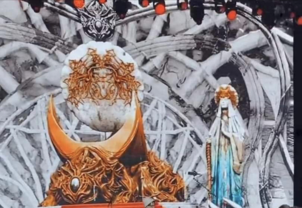 Inchinare demonică la Untold?!? – Toni Berbece