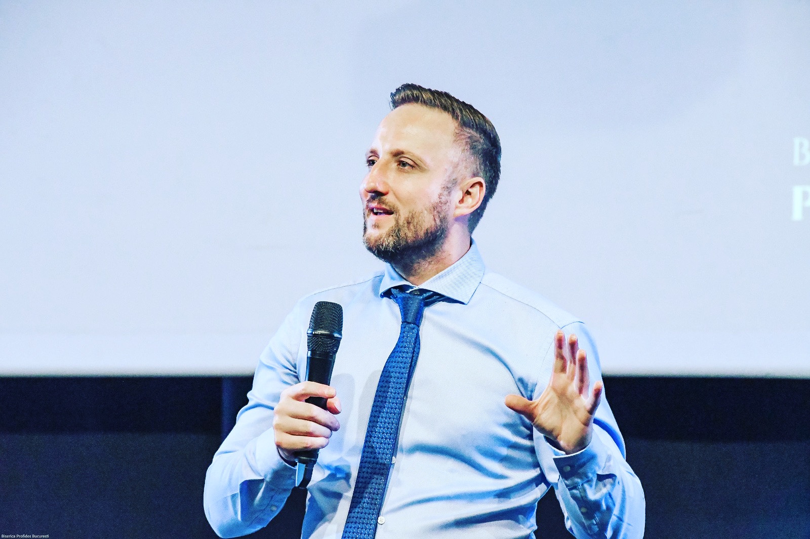 Încurcate sunt căile Diavolului… – Toni Berbece